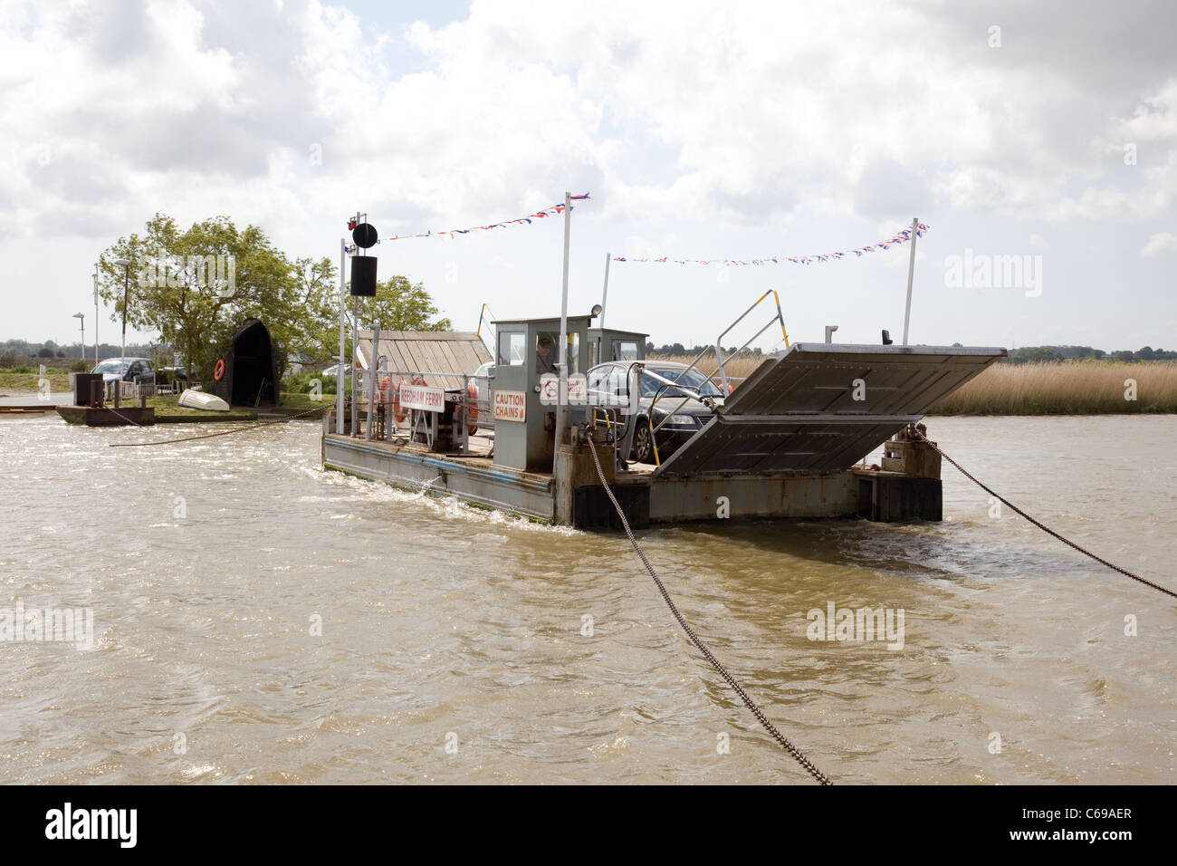 Reedham Ferry River Yare Norfolk Stock Photo - Alamy