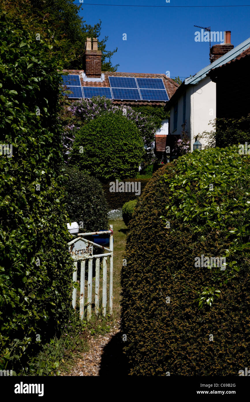 Solar panel cottage hi-res stock photography and images - Alamy