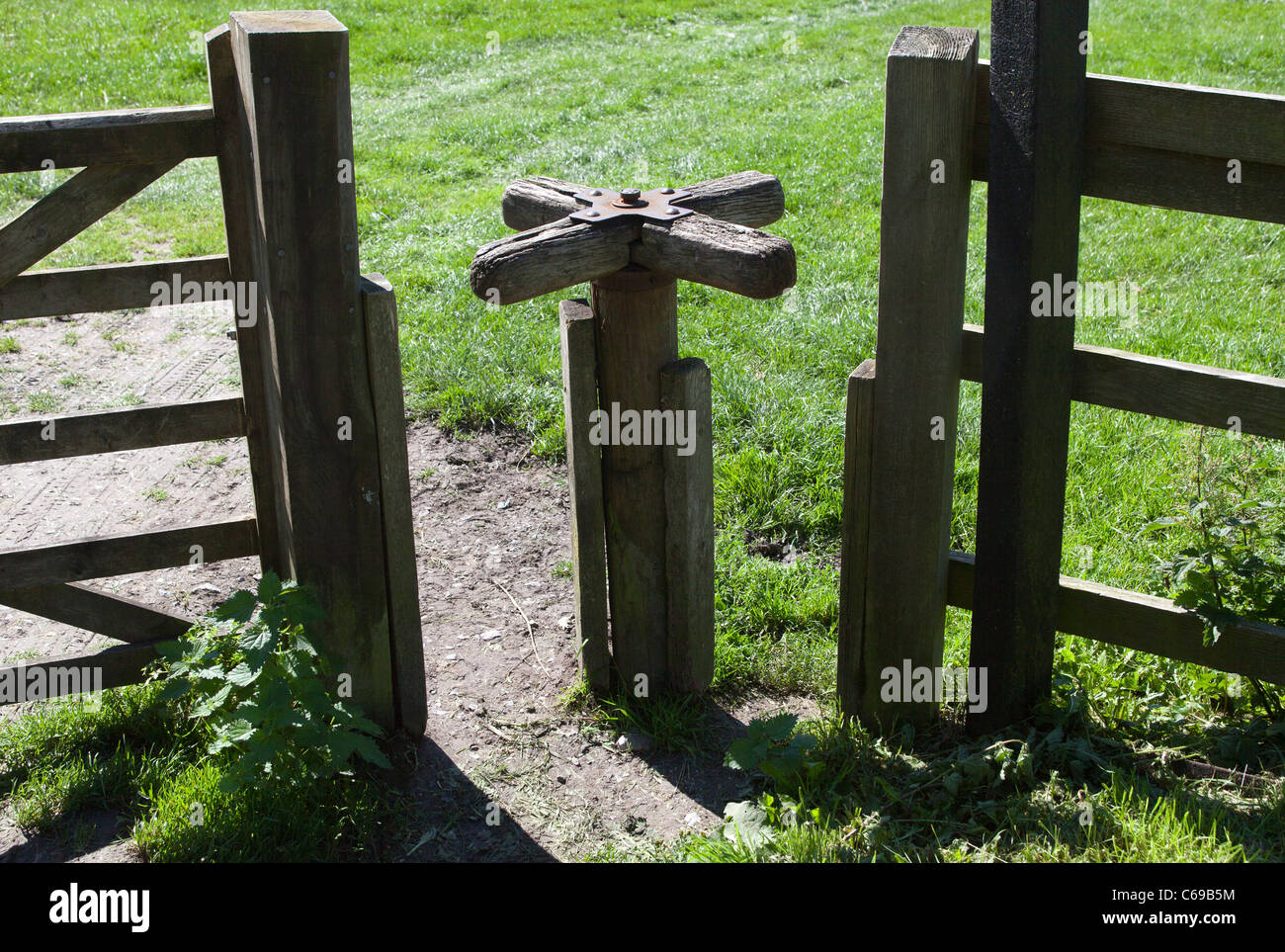 Vintage turnstiles hi-res stock photography and images - Alamy
