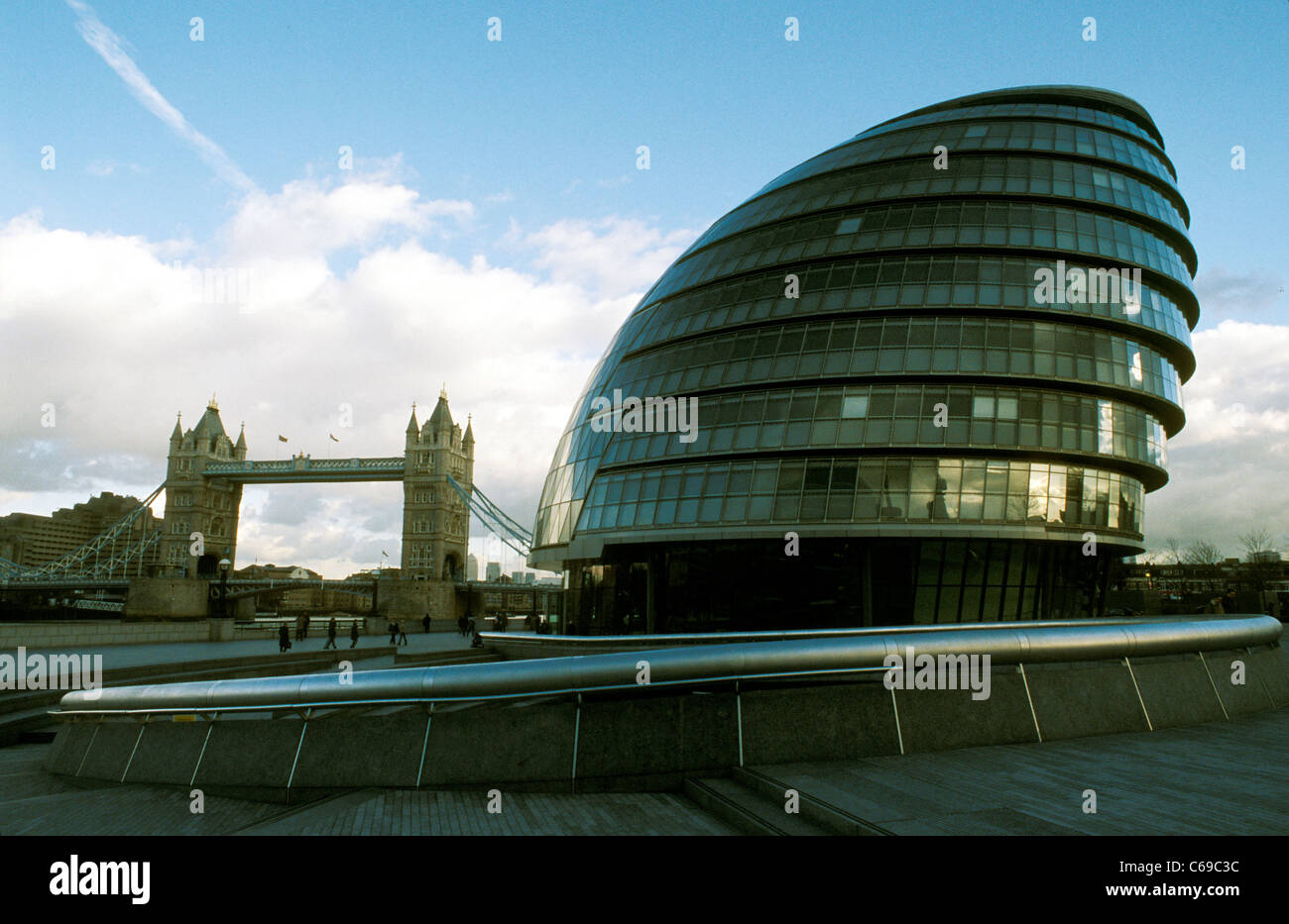 Norman Foster’s Greater London Authority Building, across the Thames ...
