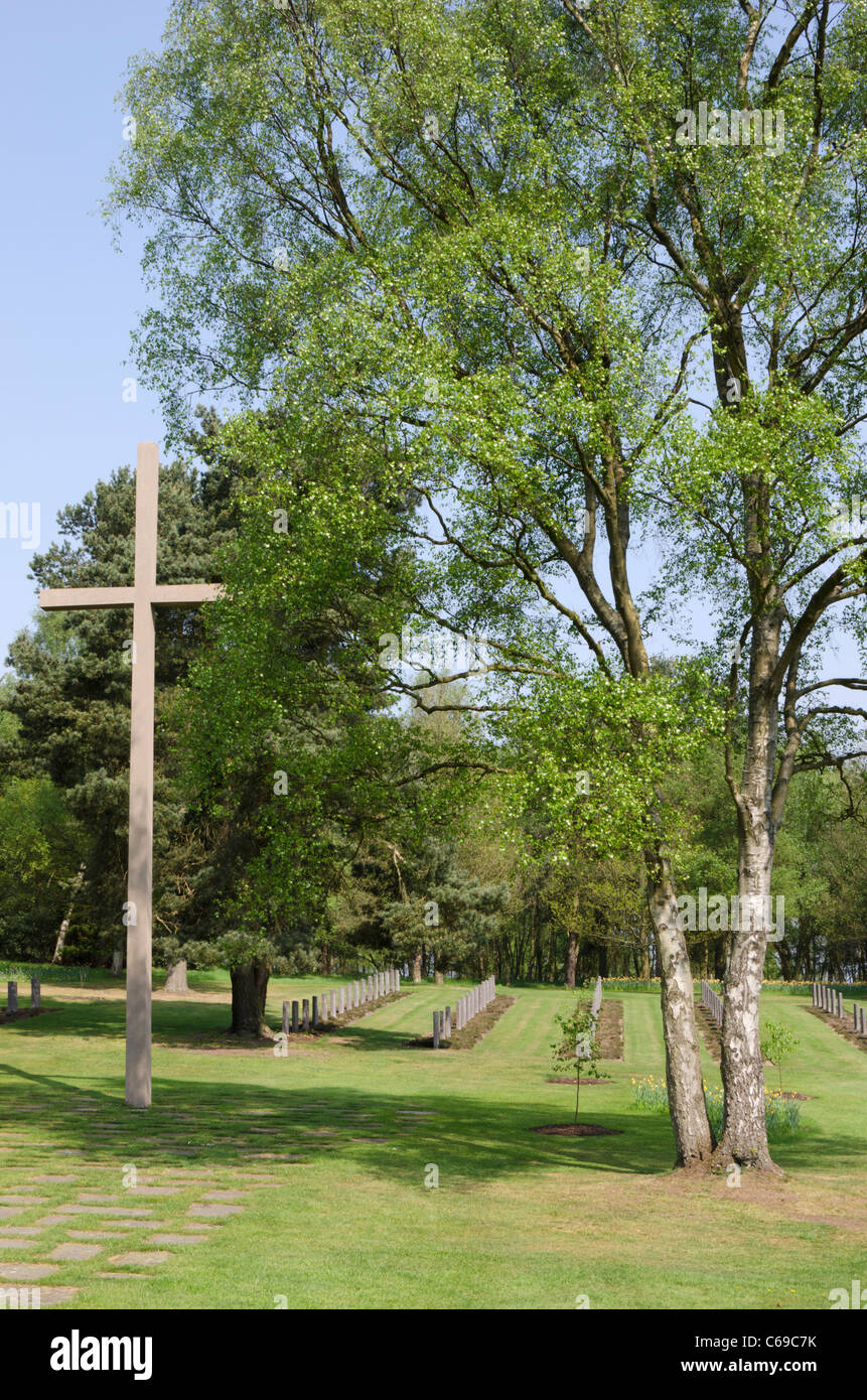 German cross in silver hi-res stock photography and images - Alamy