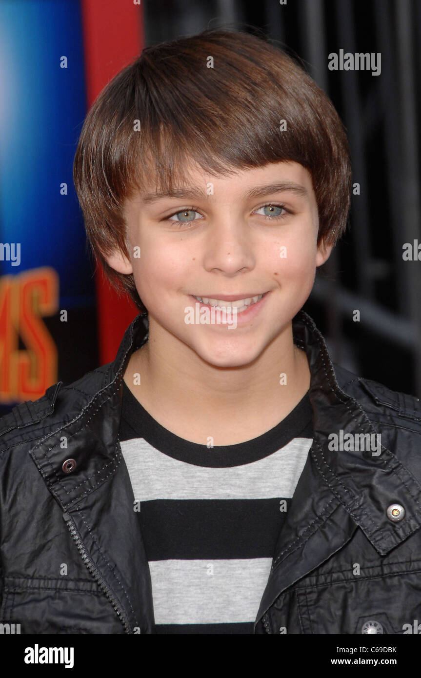 Seth Dusky at arrivals for MARS NEEDS MOMS Premiere, El Capitan Theatre ...