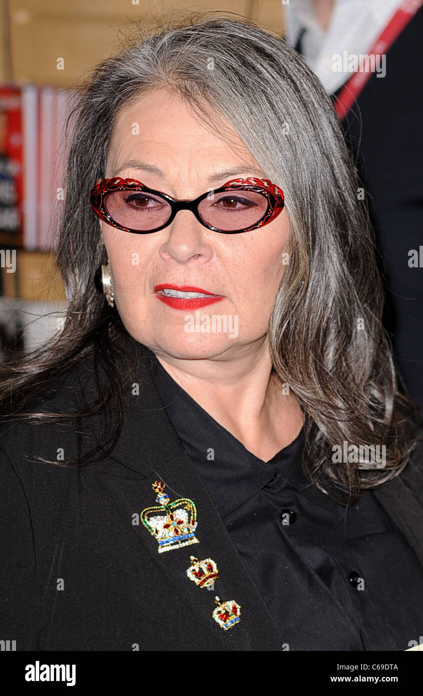 Roseanne Barr at in-store appearance for ROSEANNEARCHY Book Signing ...