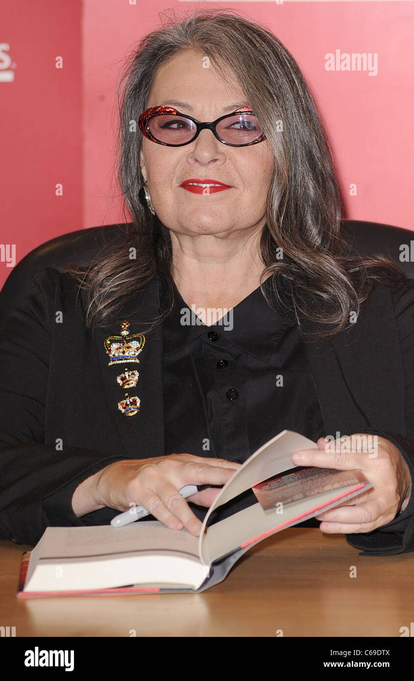 Roseanne Barr at in-store appearance for ROSEANNEARCHY Book Signing ...