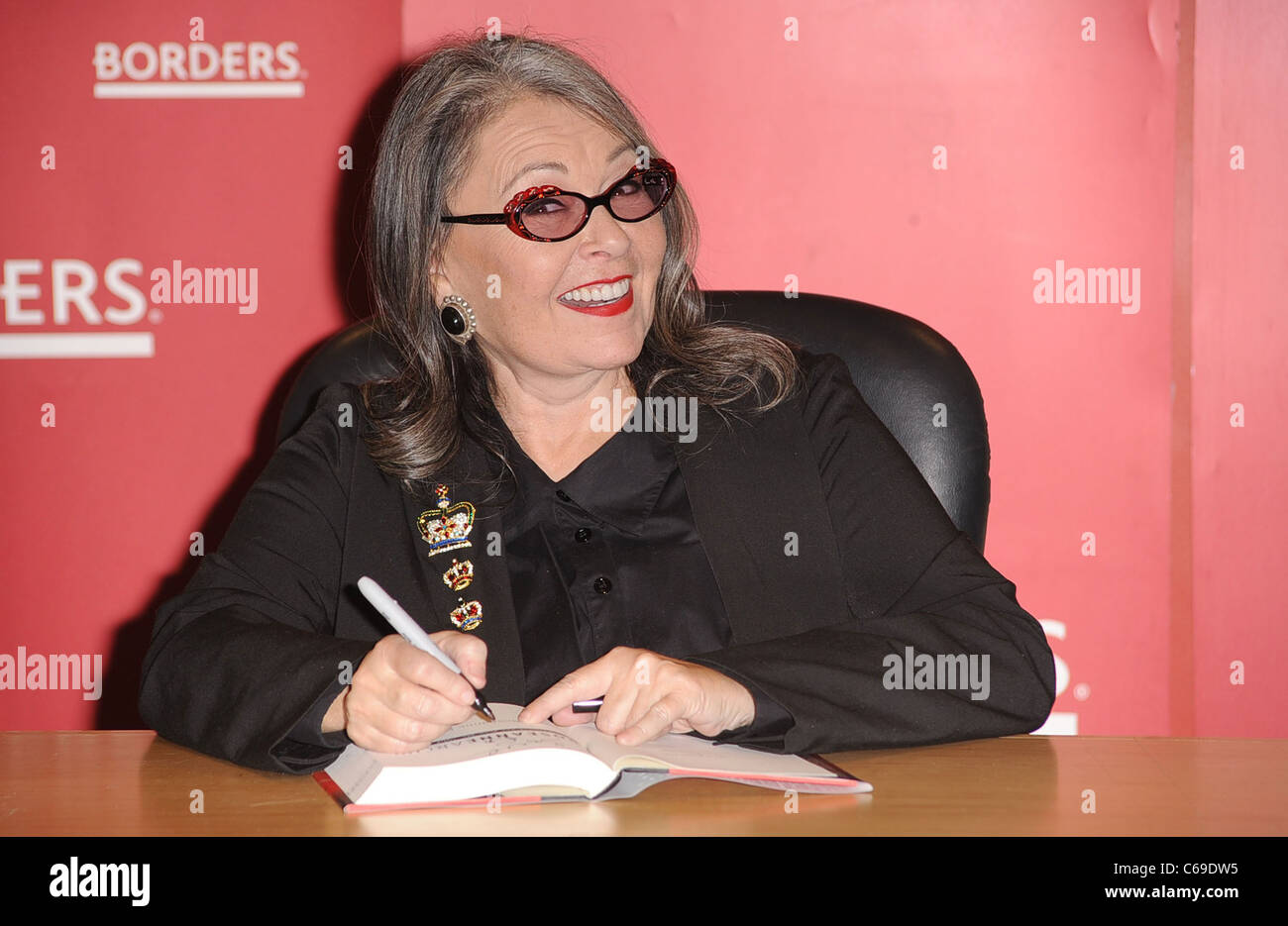 Roseanne Barr at in-store appearance for ROSEANNEARCHY Book Signing ...