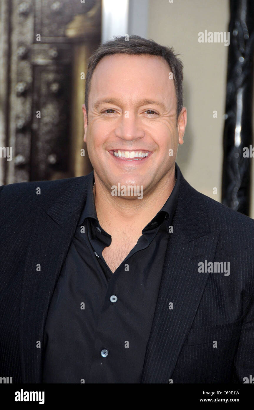 Kevin james los angeles premiere hi-res stock photography and images ...