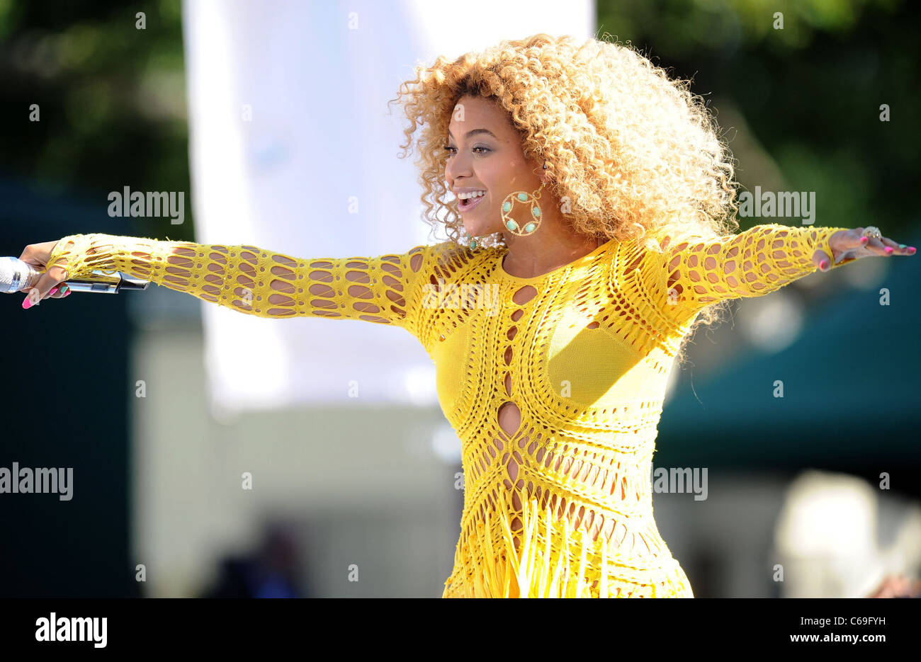 Good morning america gma summer concert series with beyonce hi-res ...