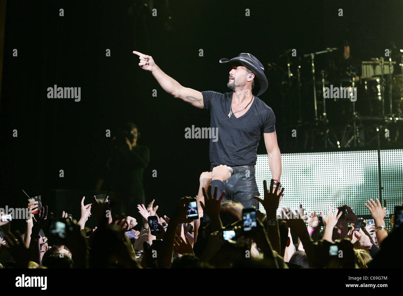 Tim McGraw inside for Tim McGraw in Concert at Hard Rock Hotel & Casino ...
