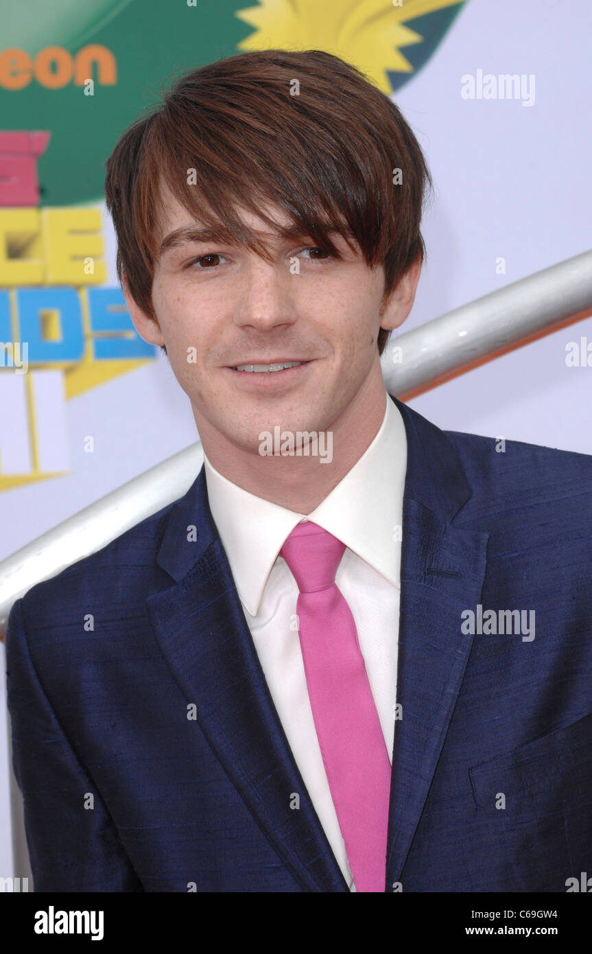 Drake Bell at arrivals for NICKELODEON'S 24th Annual Kids' Choice ...