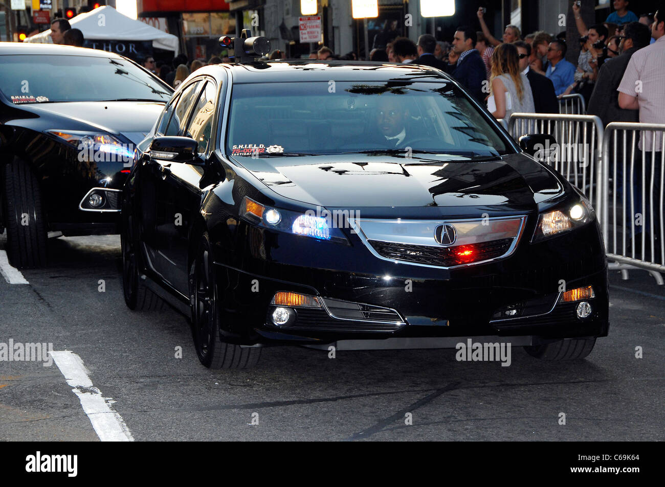 S.H.I.E.L.D. Vehicle at arrivals for THOR Premiere, El Capitan Theatre ...