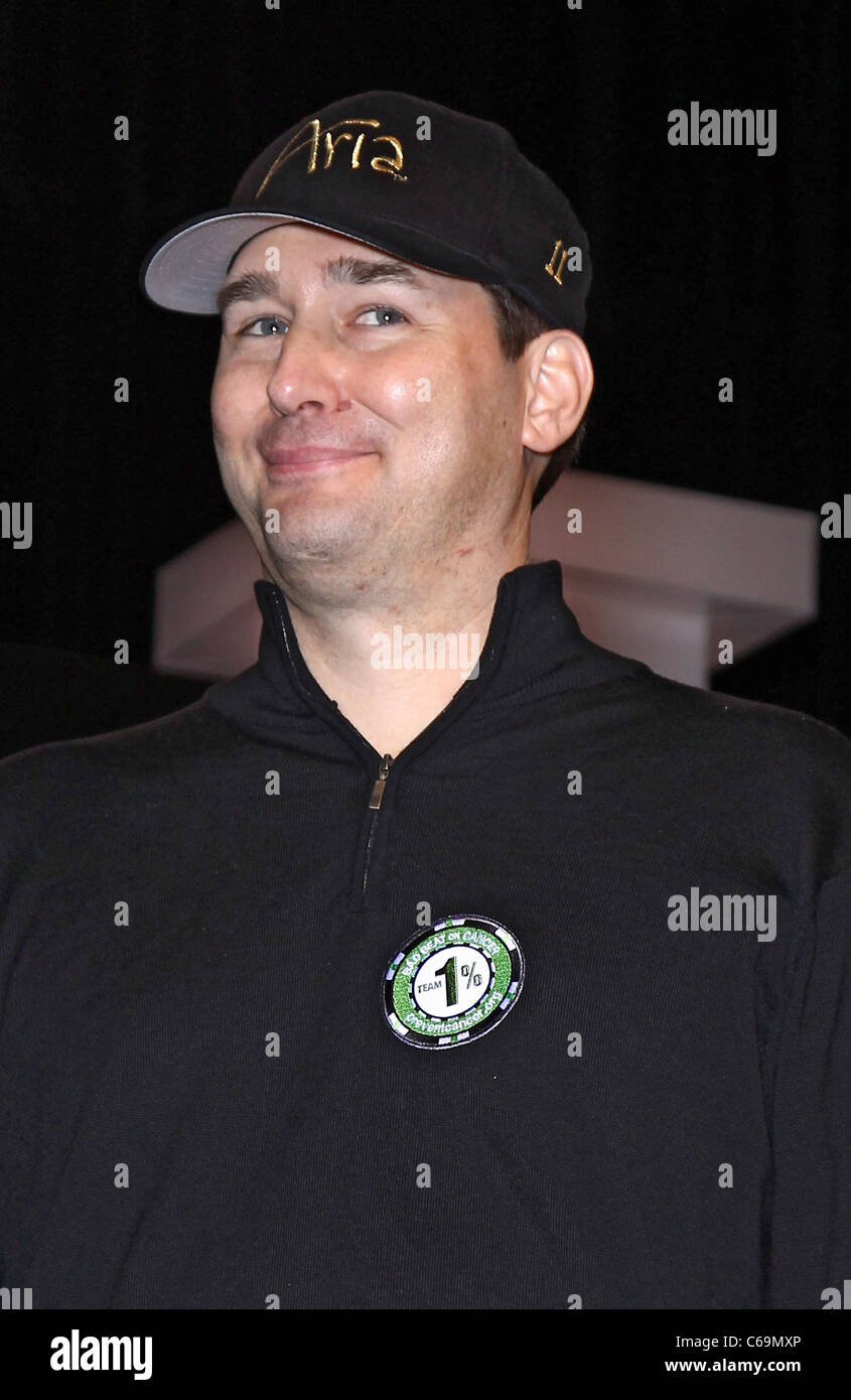 Phil hellmuth hi-res stock photography and images - Alamy