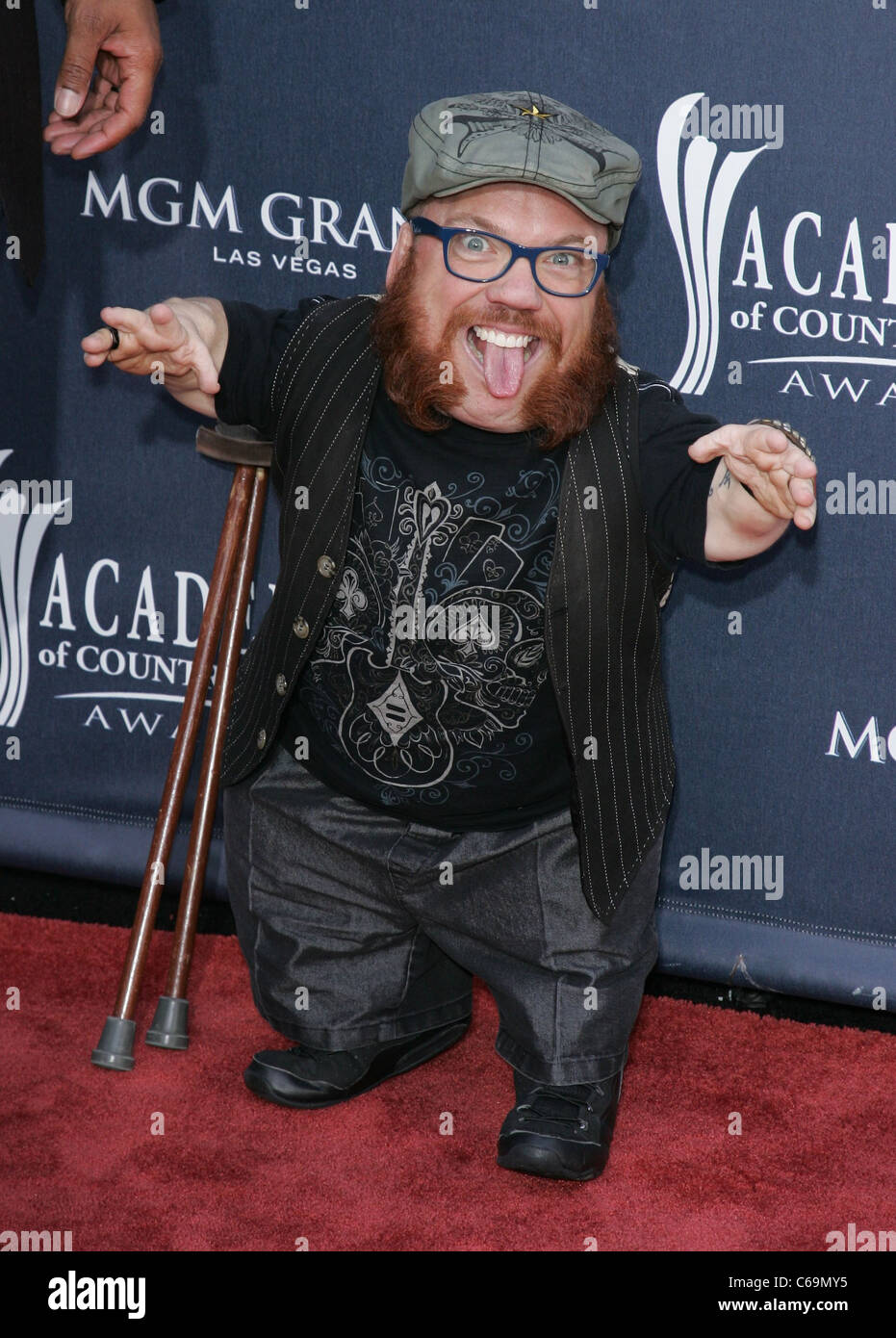 Two Foot Fred at arrivals for Academy of Country Music ACM Awards 2011 ...