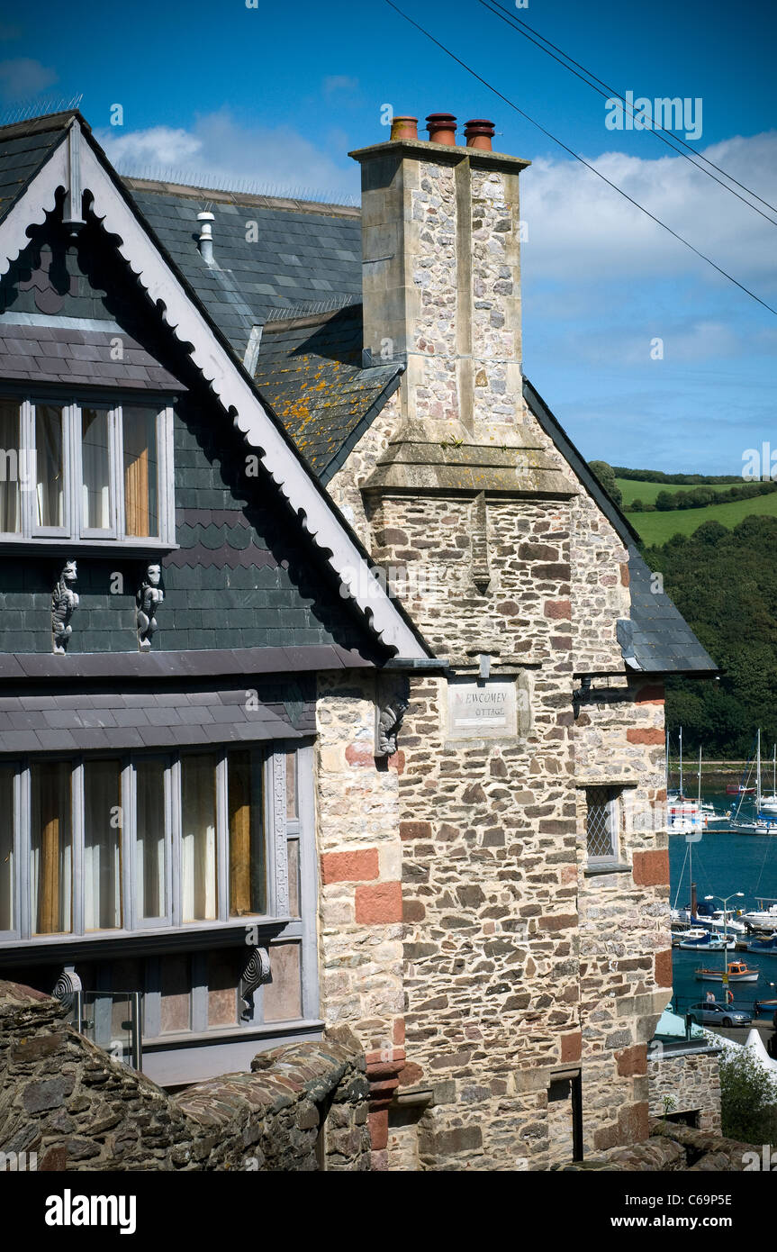 Red brick with stone dressings hi-res stock photography and images - Alamy