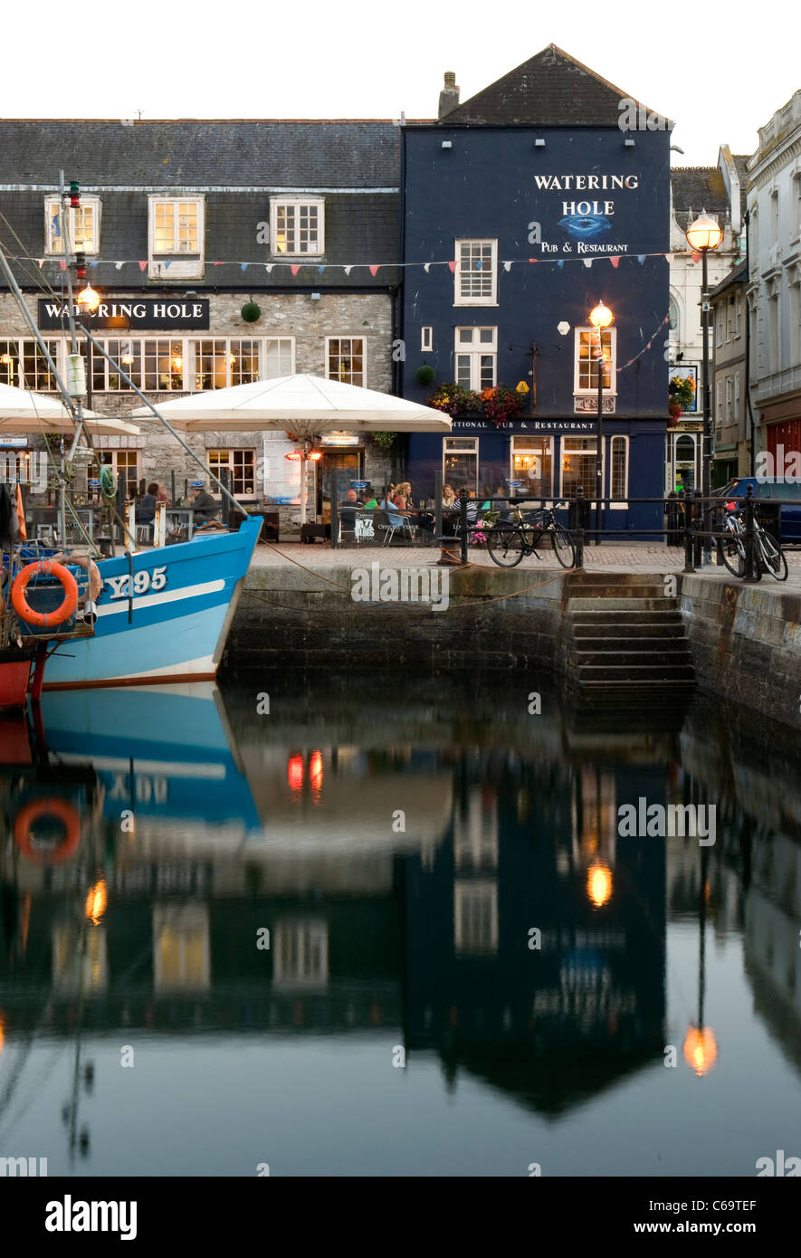 Sutton on hull hi-res stock photography and images - Alamy
