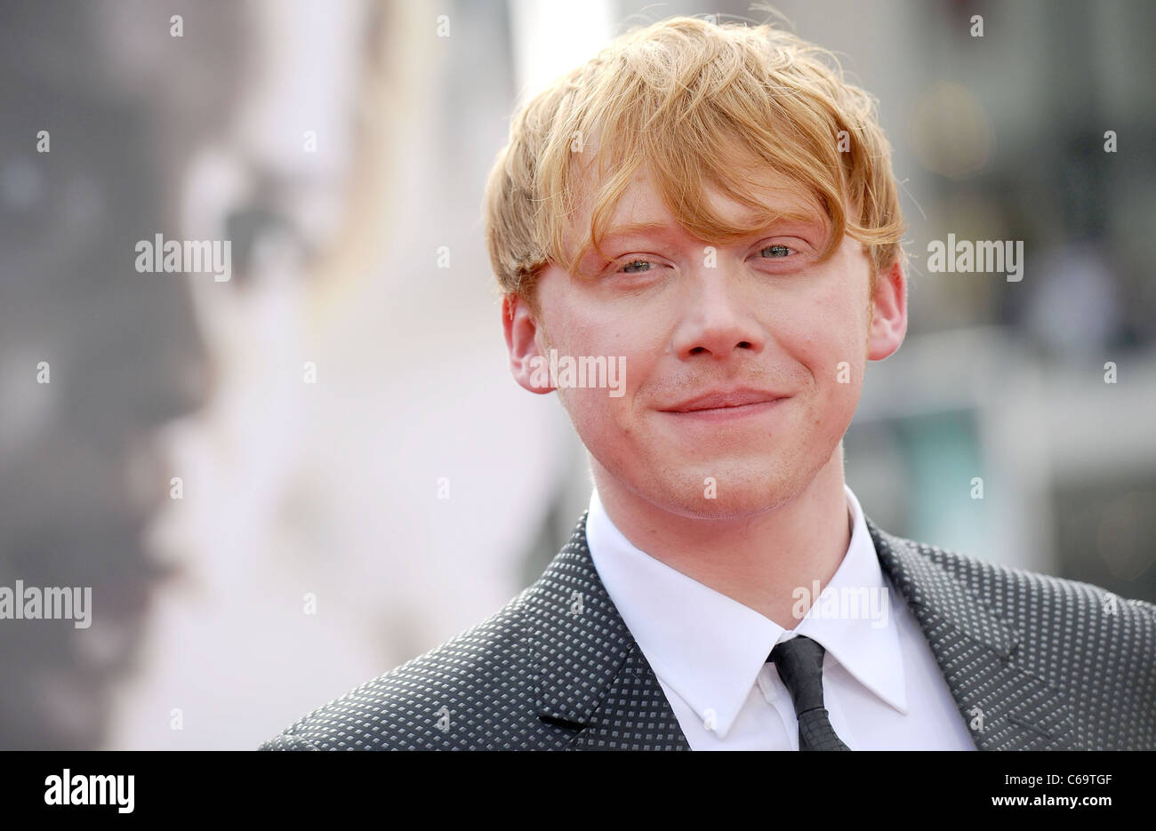 Rupert Grint at arrivals for Harry Potter and the Deathly Hallows ...