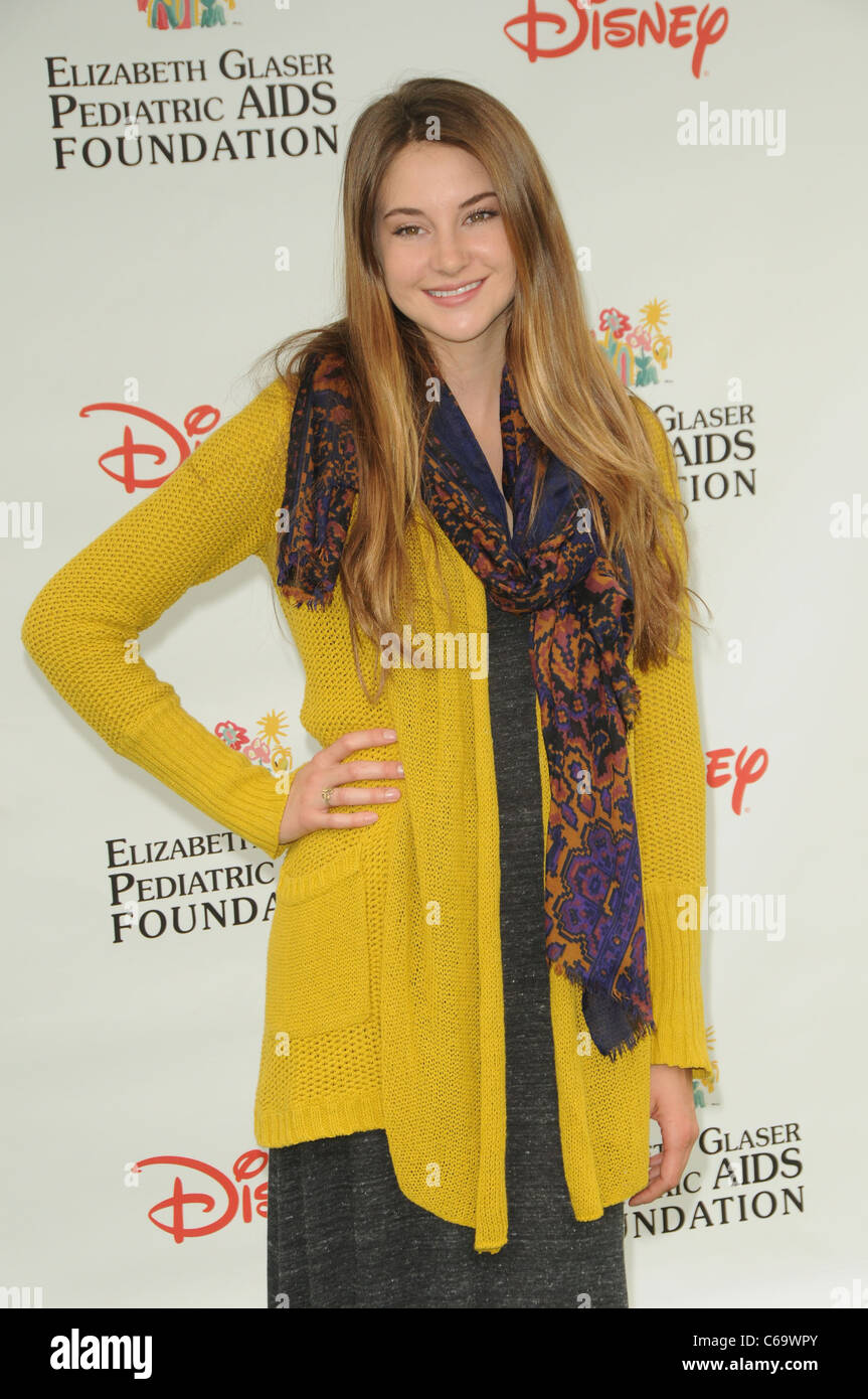 Shailene Woodley at arrivals for Elizabeth Glaser Pediatric AIDS ...