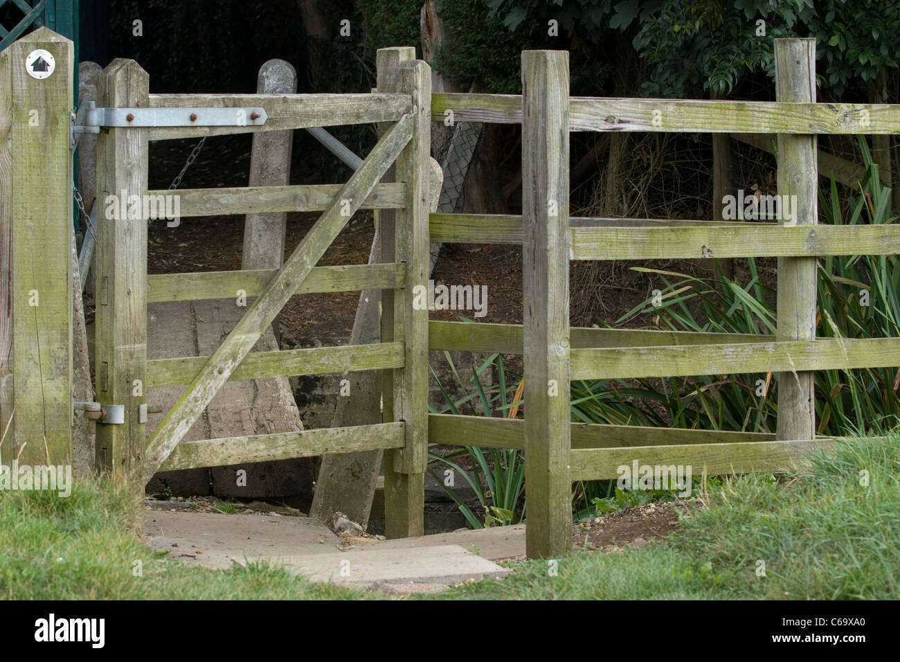 Wooden Gate on a country walk Stock Photo - Alamy
