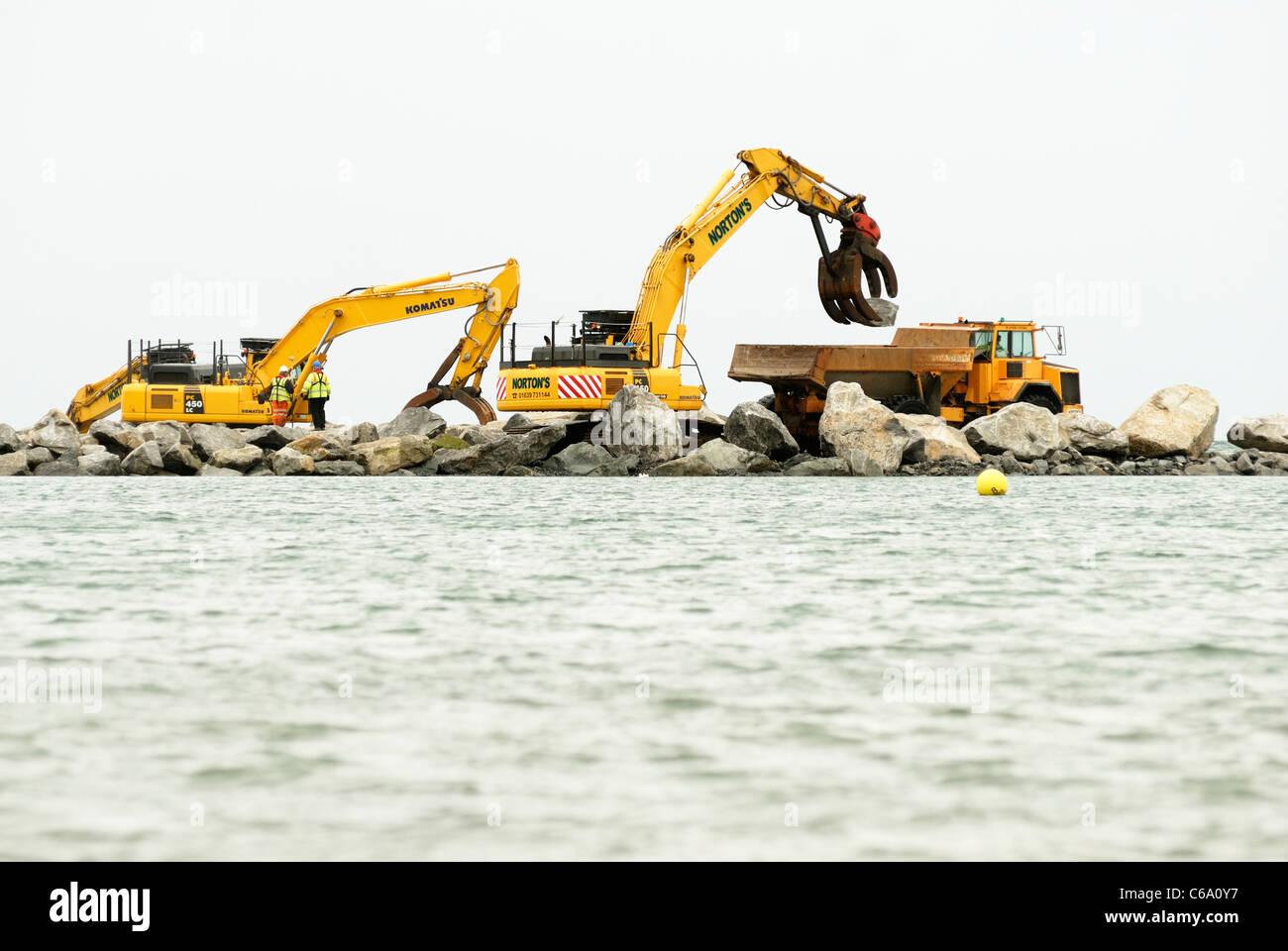 Borth sea defences wales hi-res stock photography and images - Alamy