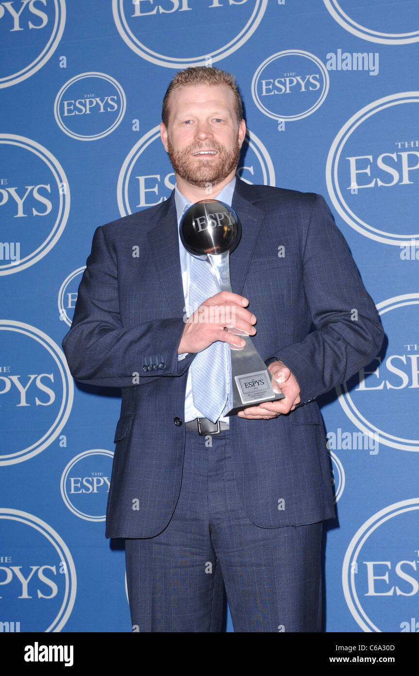 Tim Thomas in the press room for The 2011 ESPY Awards - PRESS ROOM ...