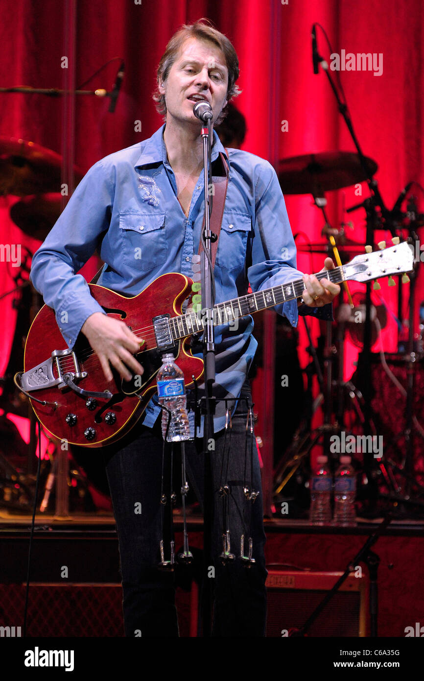Jim Cuddy of Canadian pop and country rock band 'Blue Rodeo' performing ...