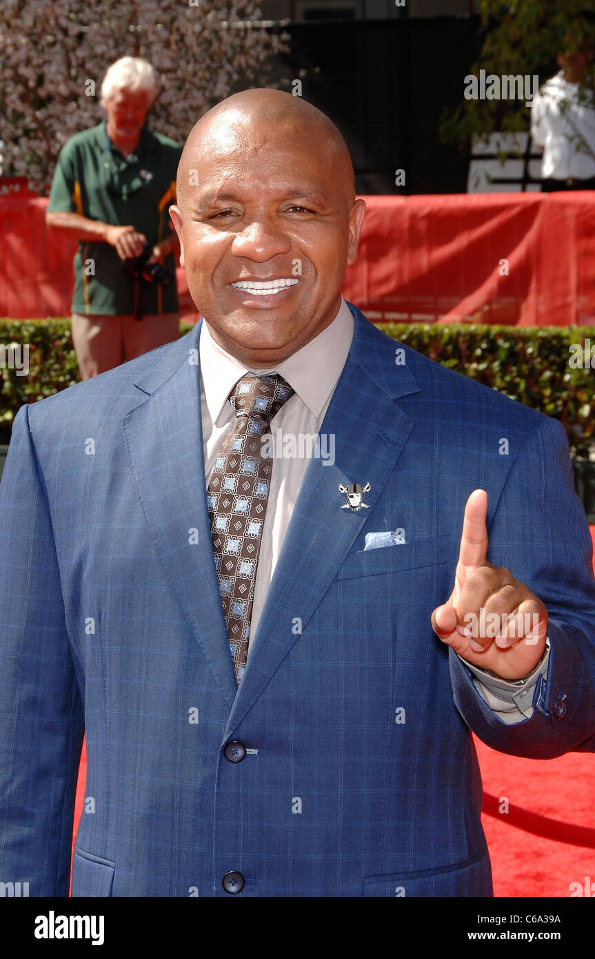 Hue Jackson at arrivals for The 2011 ESPY Awards - ARRIVALS, Nokia ...
