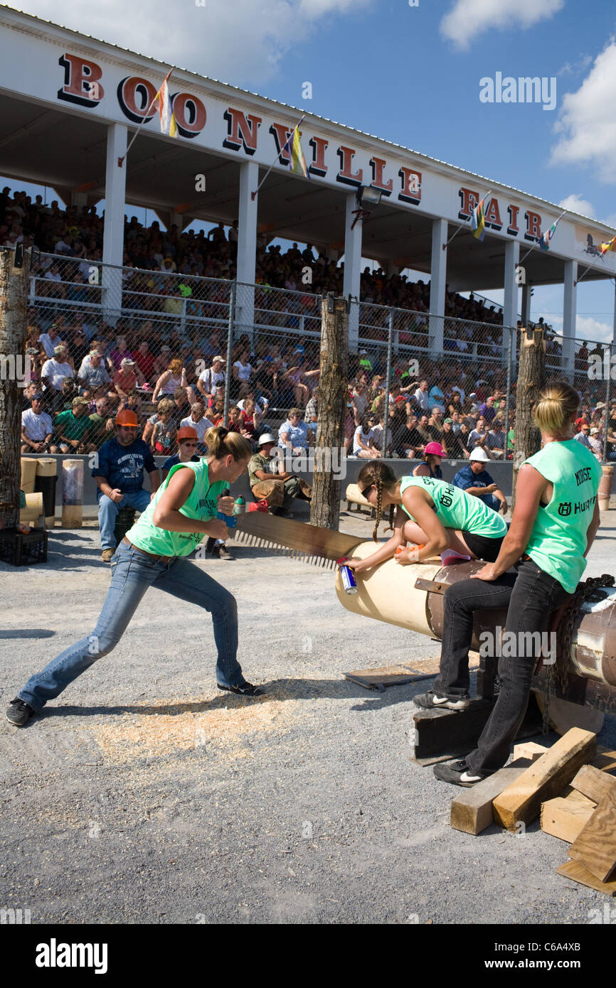 Lumberjill hi-res stock photography and images - Alamy