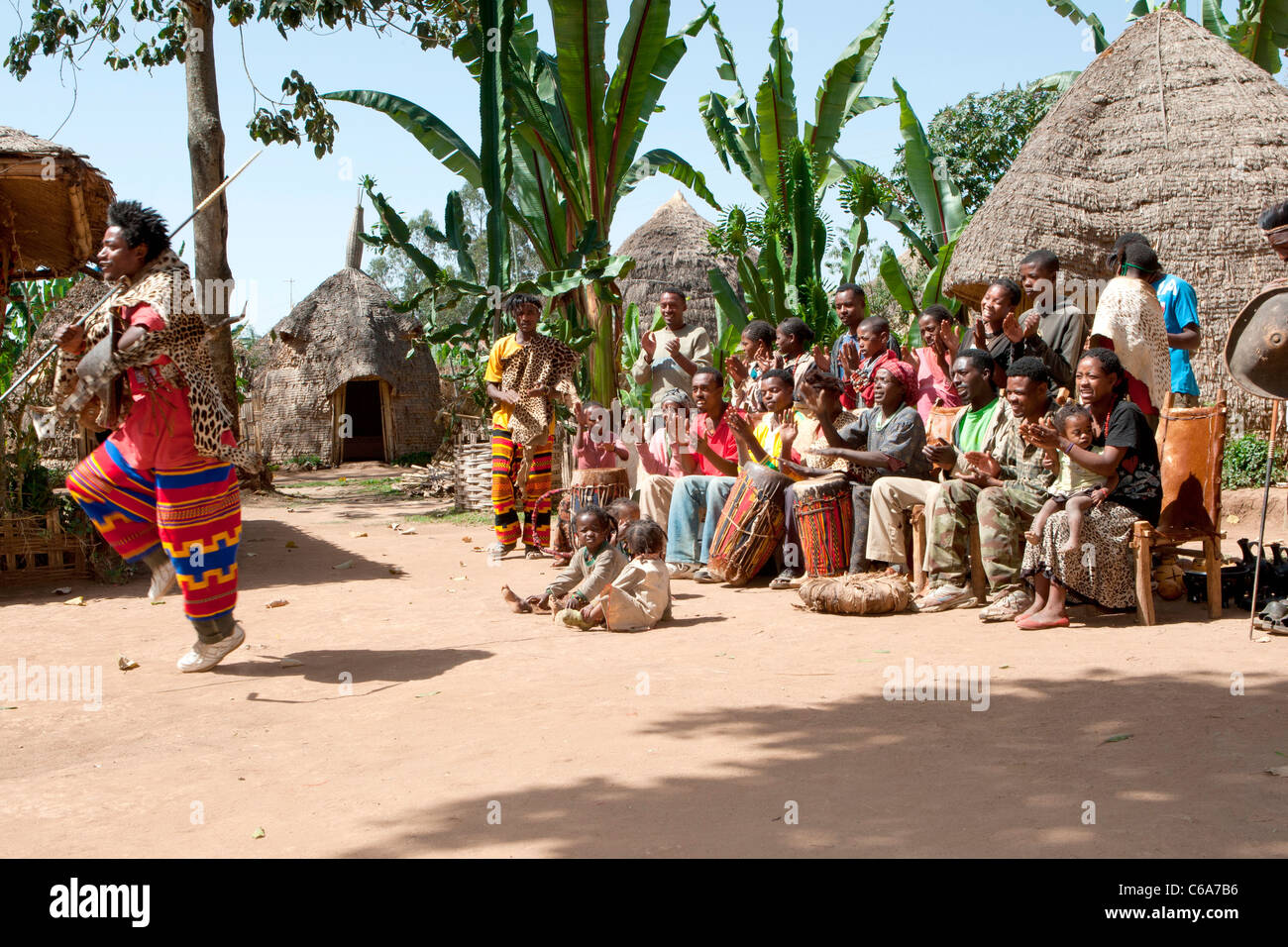 Dorze in guge mountains ethiopia hi-res stock photography and images ...