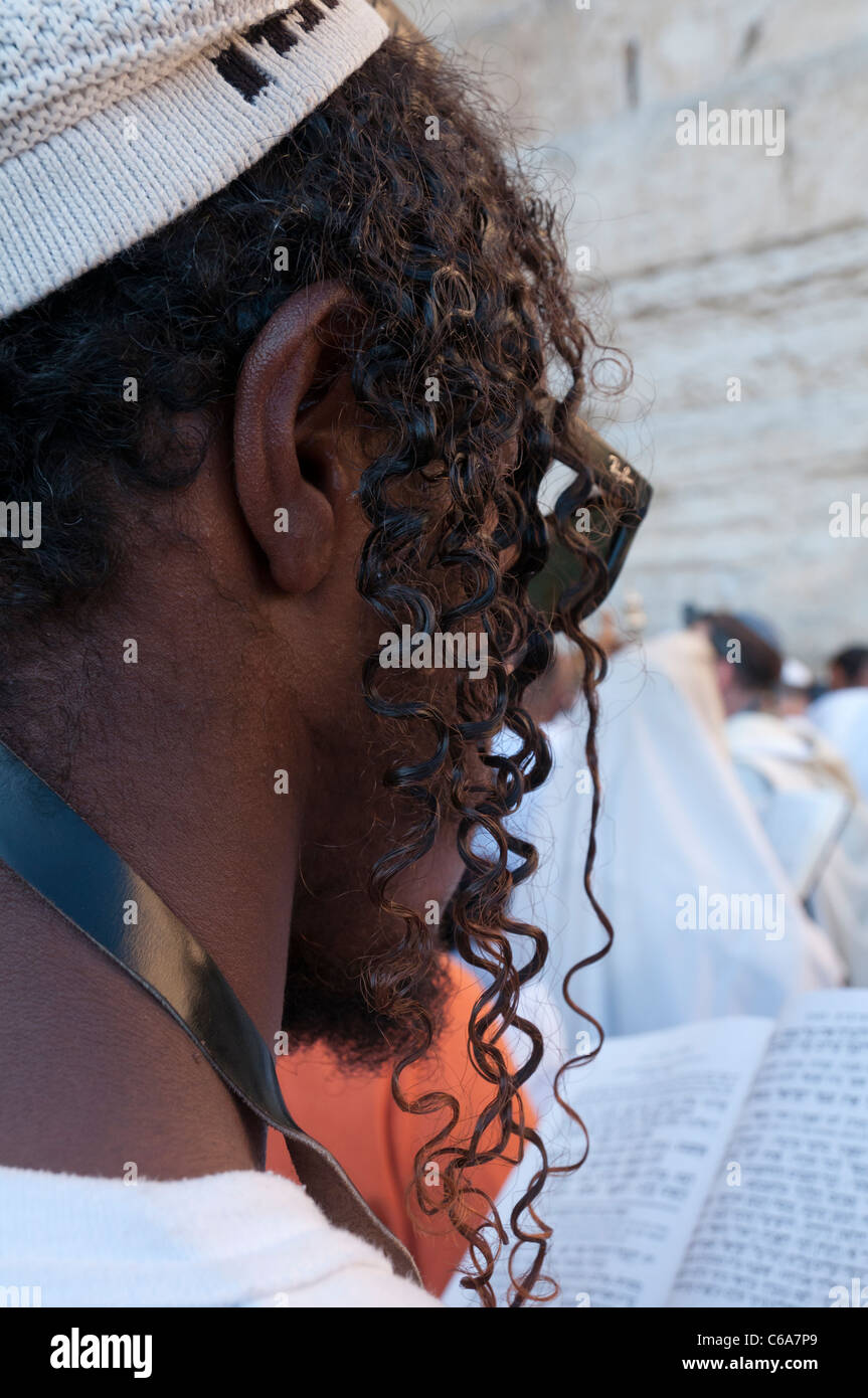 The western wall ethiopian jew hi-res stock photography and images - Alamy