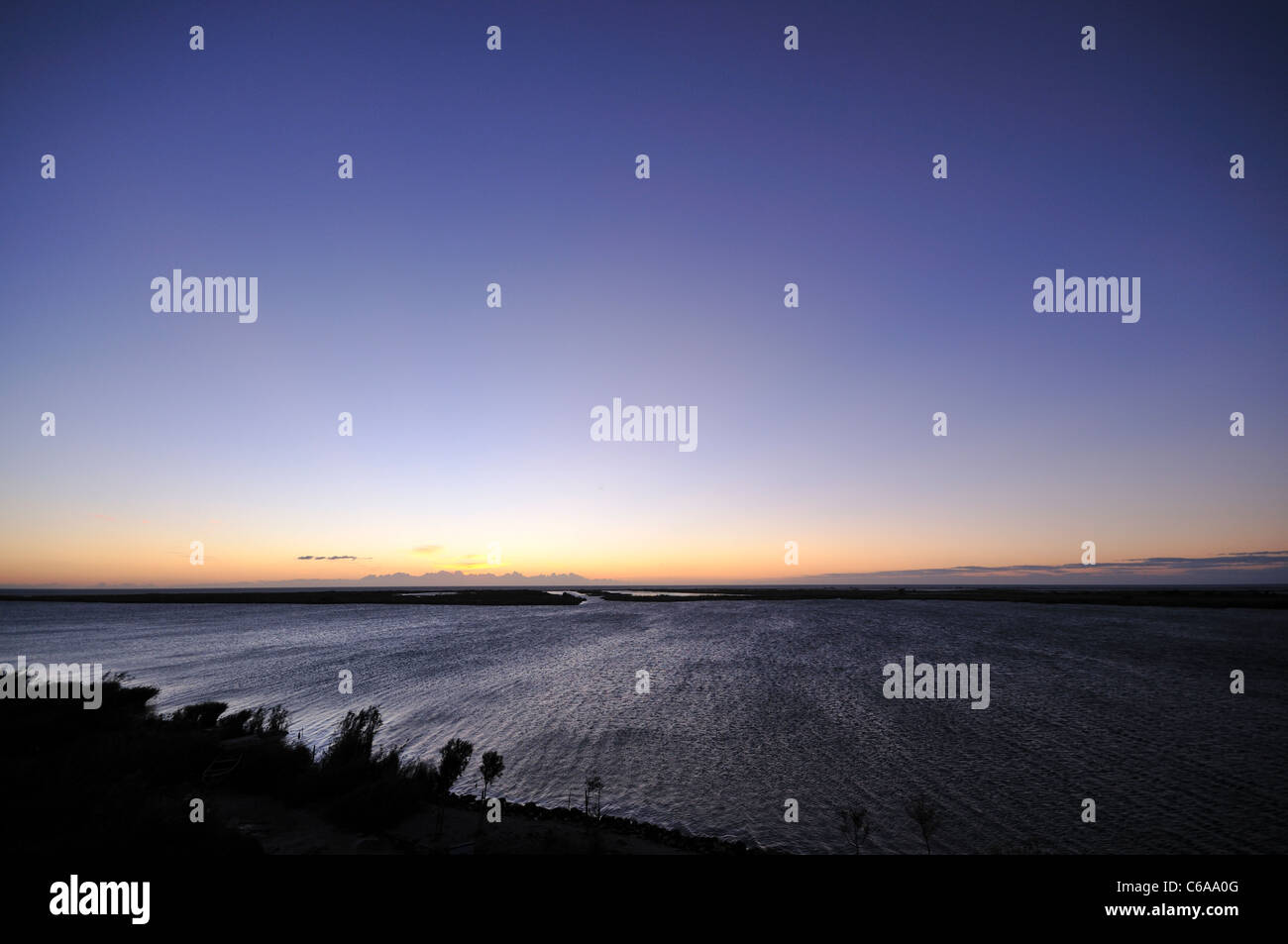 Sea level format hi-res stock photography and images - Alamy