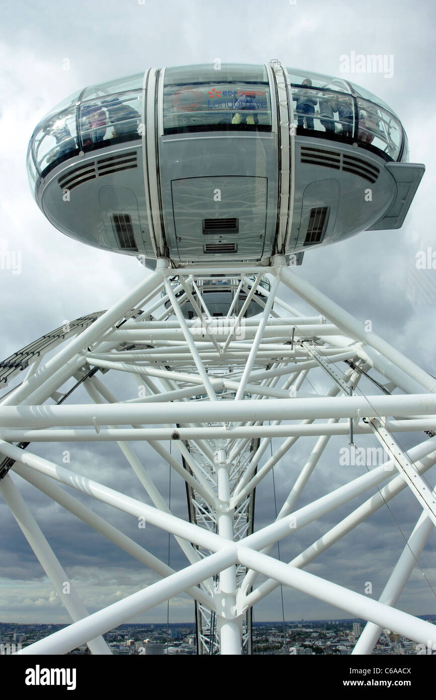 A dramatic view of the London Eye, the Big Wheel on the Thames ...
