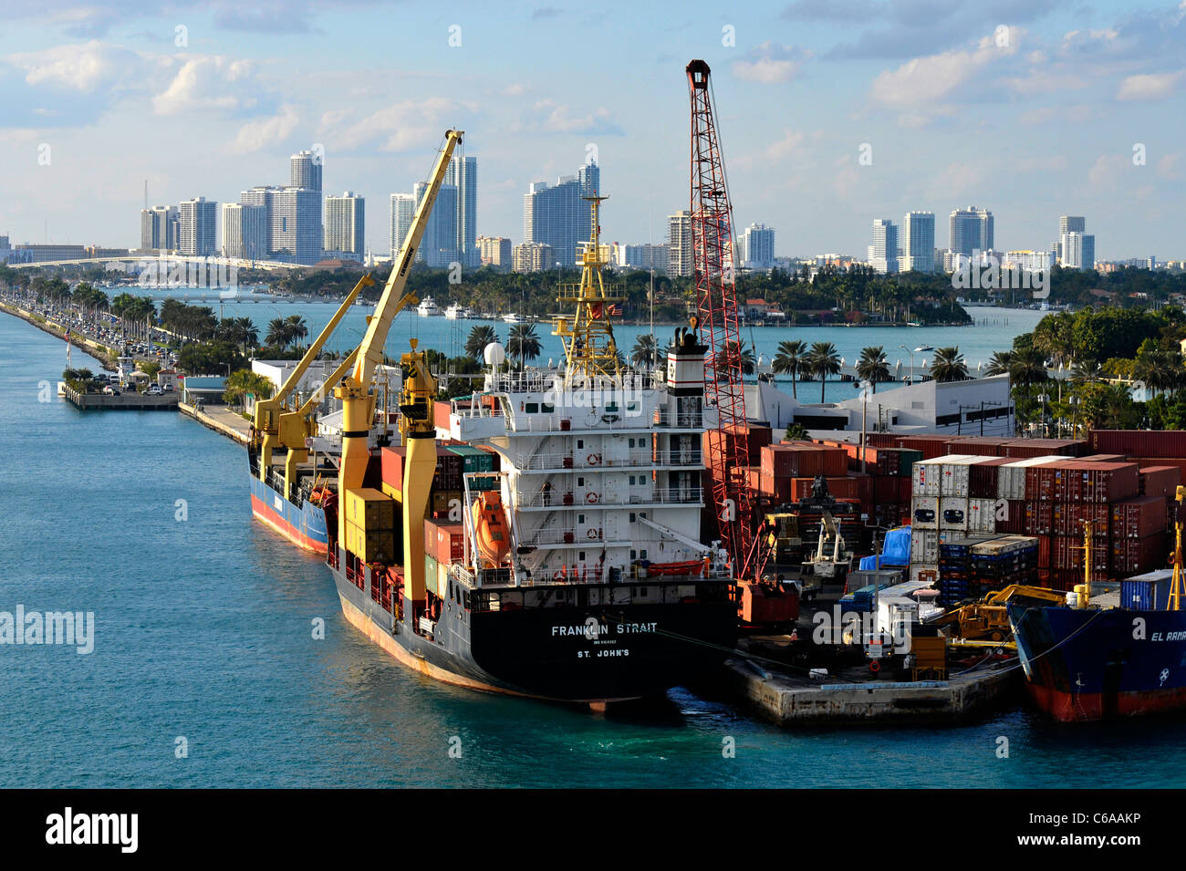 Commercial shipping in Miami Florida harbor Stock Photo - Alamy