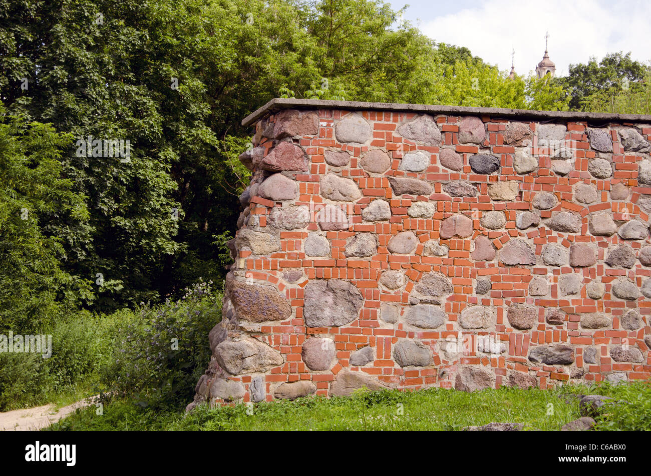 historical Vilnius defence border wall fragment Stock Photo - Alamy