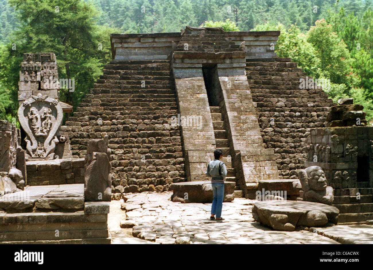 Candi jawa hi-res stock photography and images - Alamy