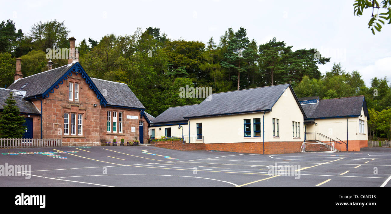 Playground Uk School High Resolution Stock Photography and Images - Alamy