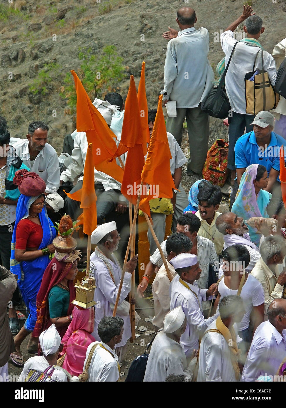 Group wayfarers dive ghat hi-res stock photography and images - Alamy