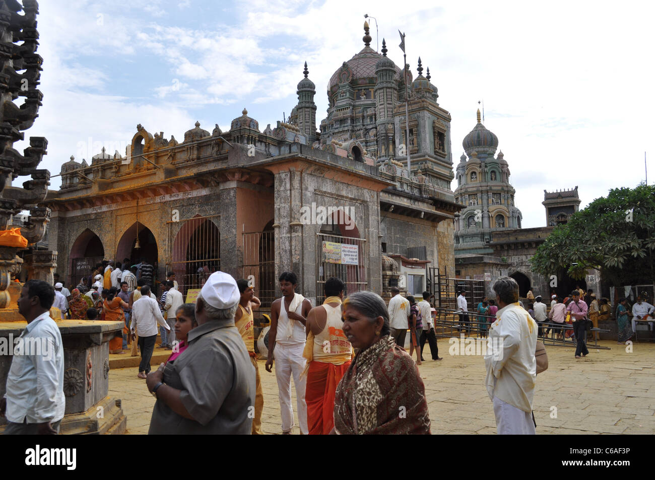 Jejuri khandoba hi-res stock photography and images - Alamy
