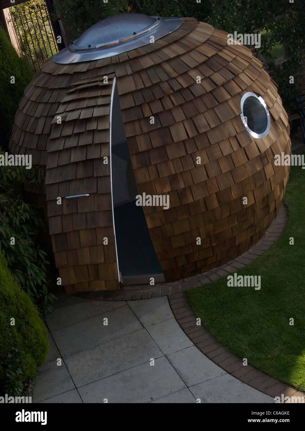 Archipod, the backyard home office orb If you're among the new class of ...