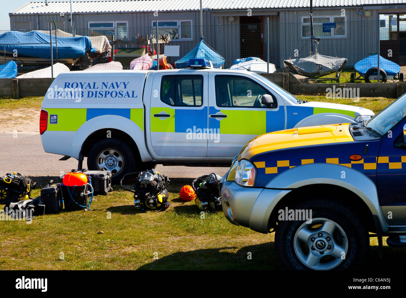 Royal Navy Bomb Disposal HM coastguard vehicle van emergency response ...