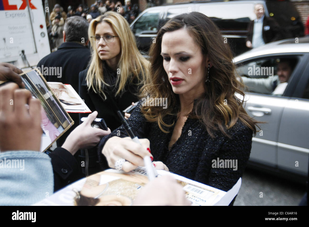 Jennifer Garner arriving at the Ed Sullivan Theater for the recording ...