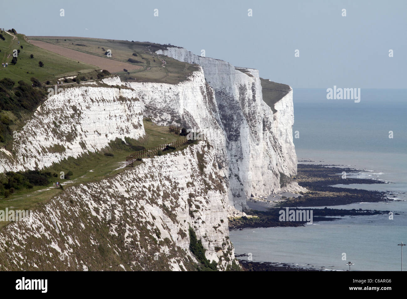White cliffs walkers kent hi-res stock photography and images - Alamy