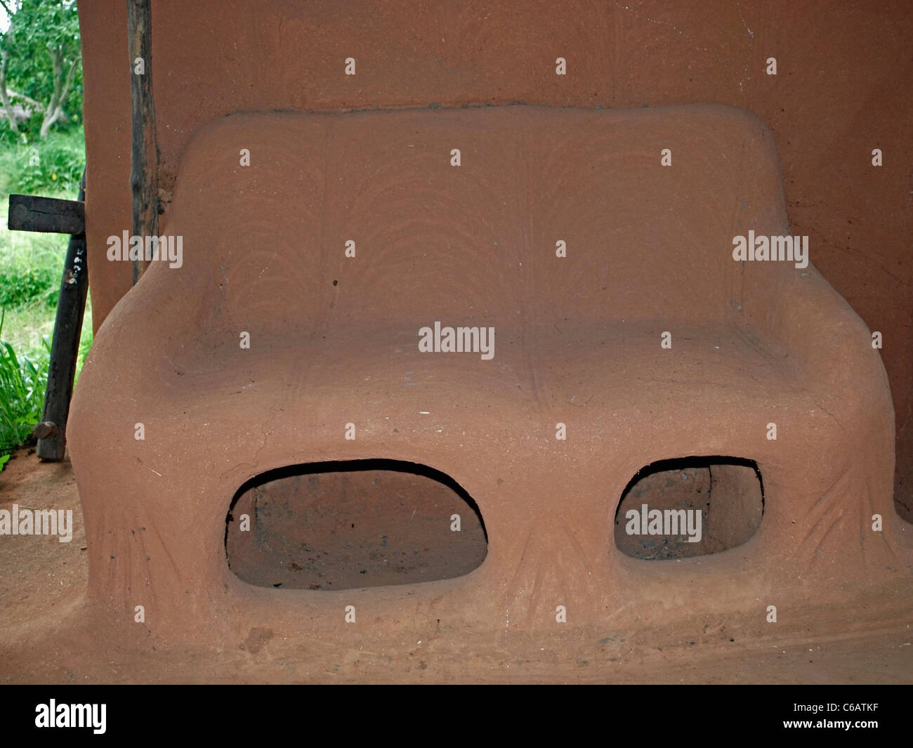 Mud seating in a museum, Madhya pradesh, India Stock Photo - Alamy
