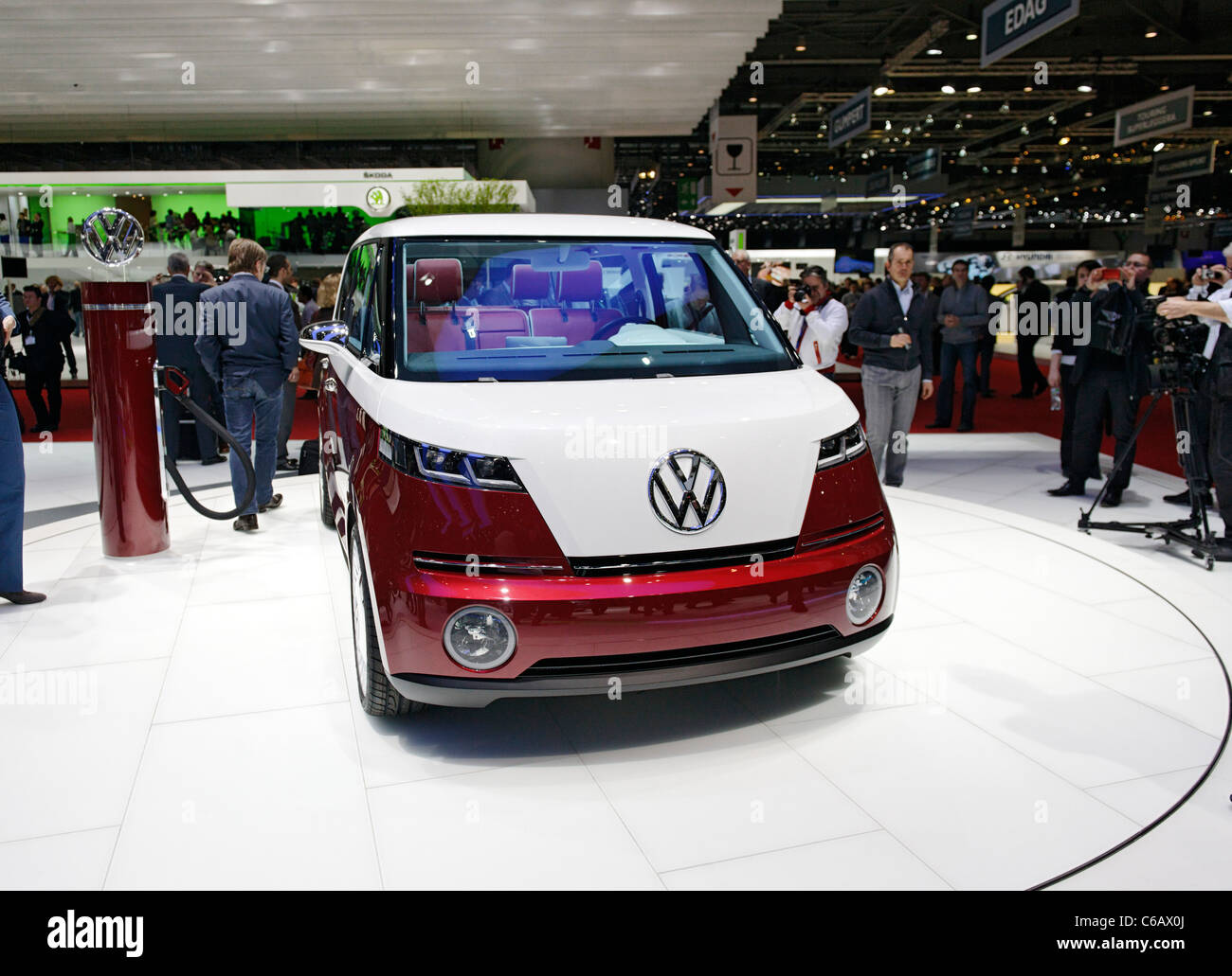 World premiere of the VW Bulli, Volkswagen study, show car, microbus ...