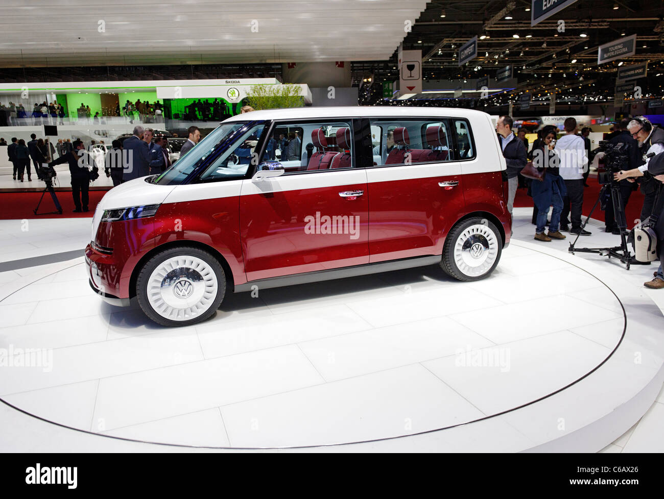 World premiere of the VW Bulli, Volkswagen study, show car, microbus ...