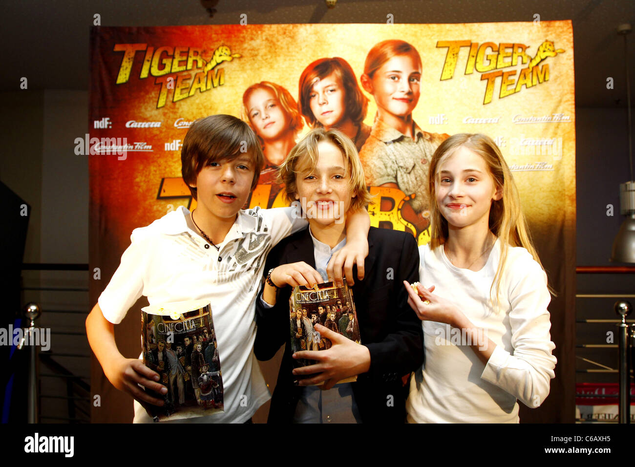 Bruno Schubert, Justus Kammerer, Helena Siegmund-Schultze promoting ...