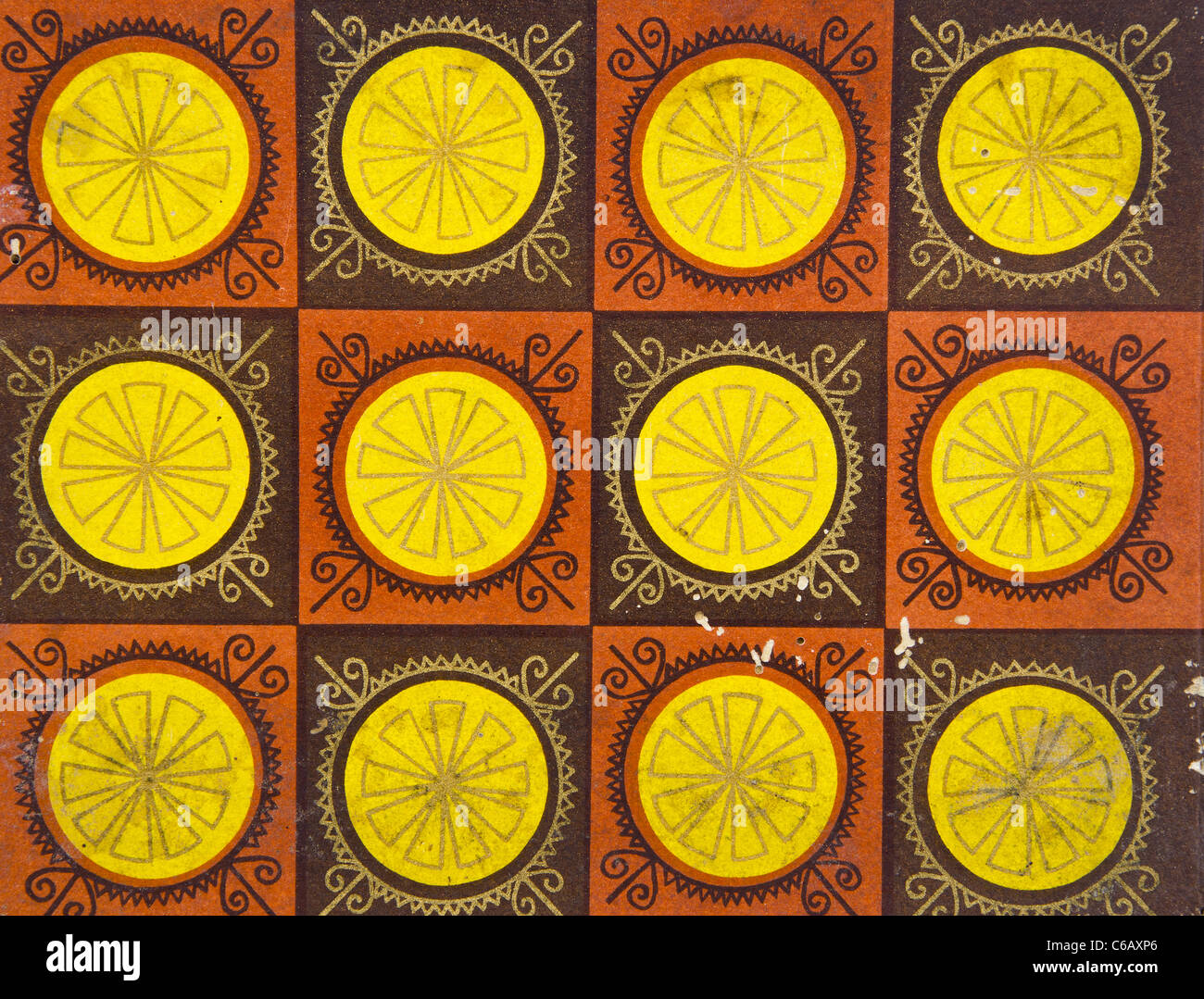 Grunge cardboard box hi-res stock photography and images - Alamy