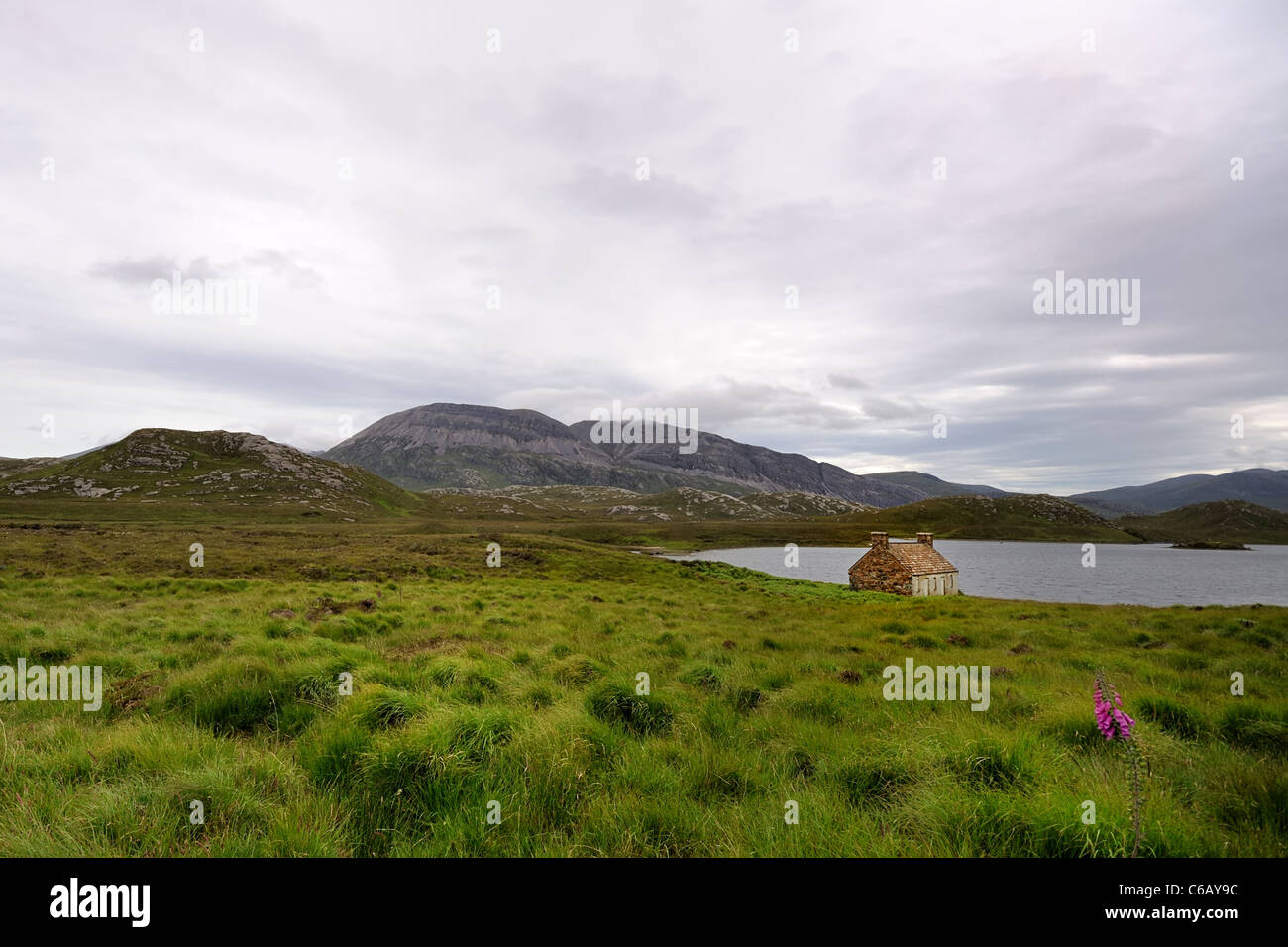 Bothy scotland hi-res stock photography and images - Alamy