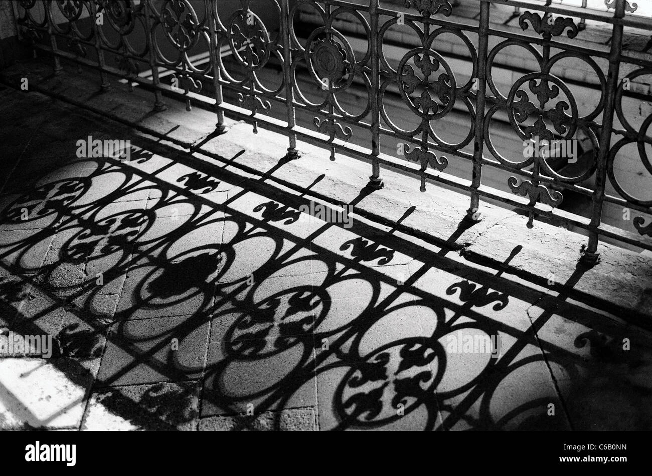 Wrought iron hand rail hi-res stock photography and images - Alamy