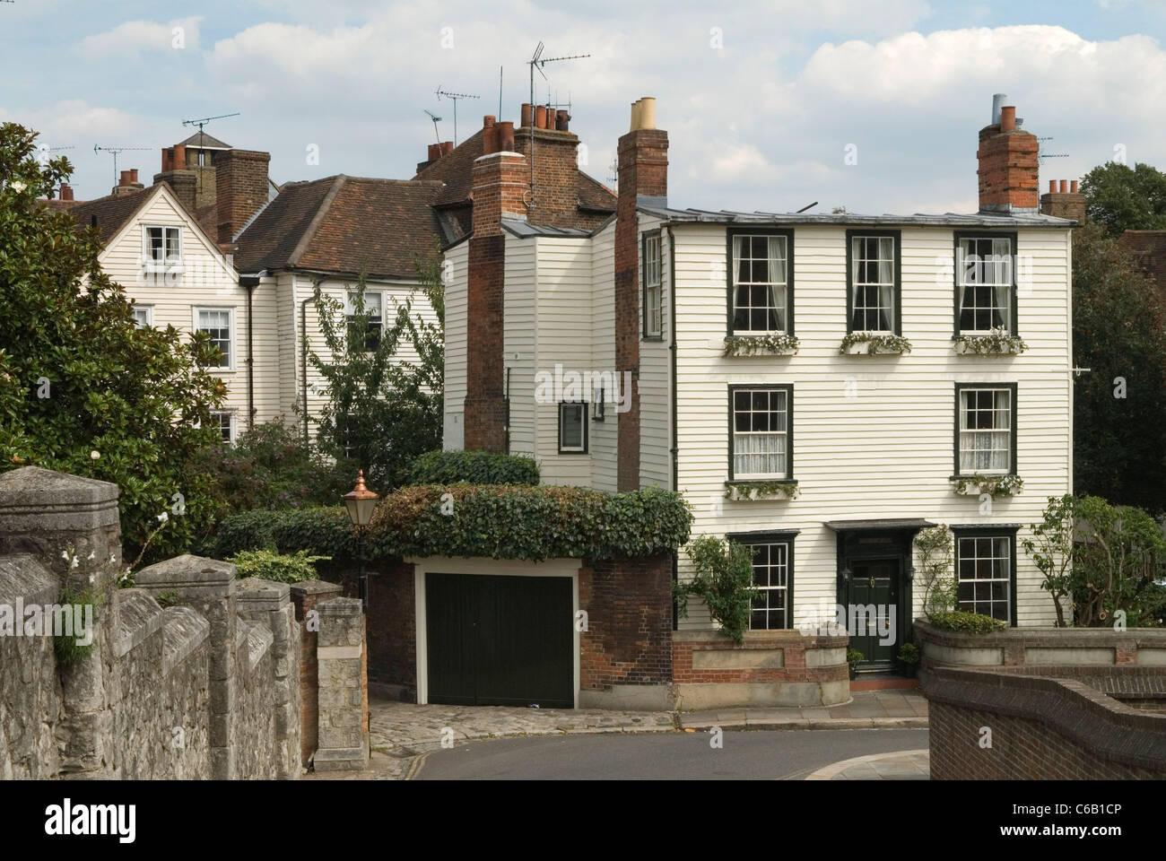 Clapper board house hi-res stock photography and images - Alamy