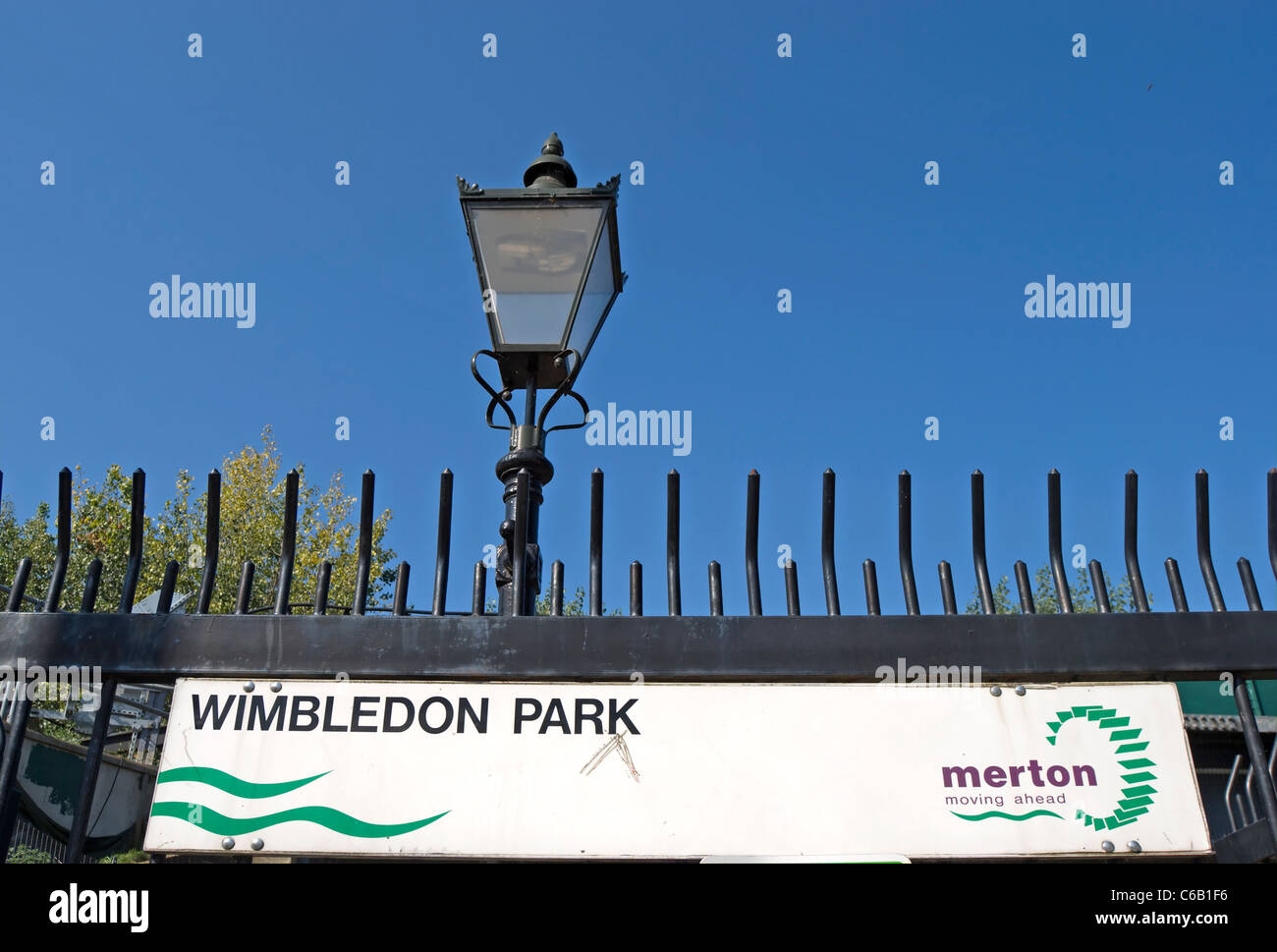 sign marking wimbledon park, wimbledon, southwest london, england Stock ...