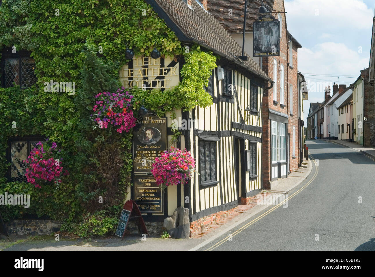 Cobham Village High Resolution Stock Photography and Images - Alamy